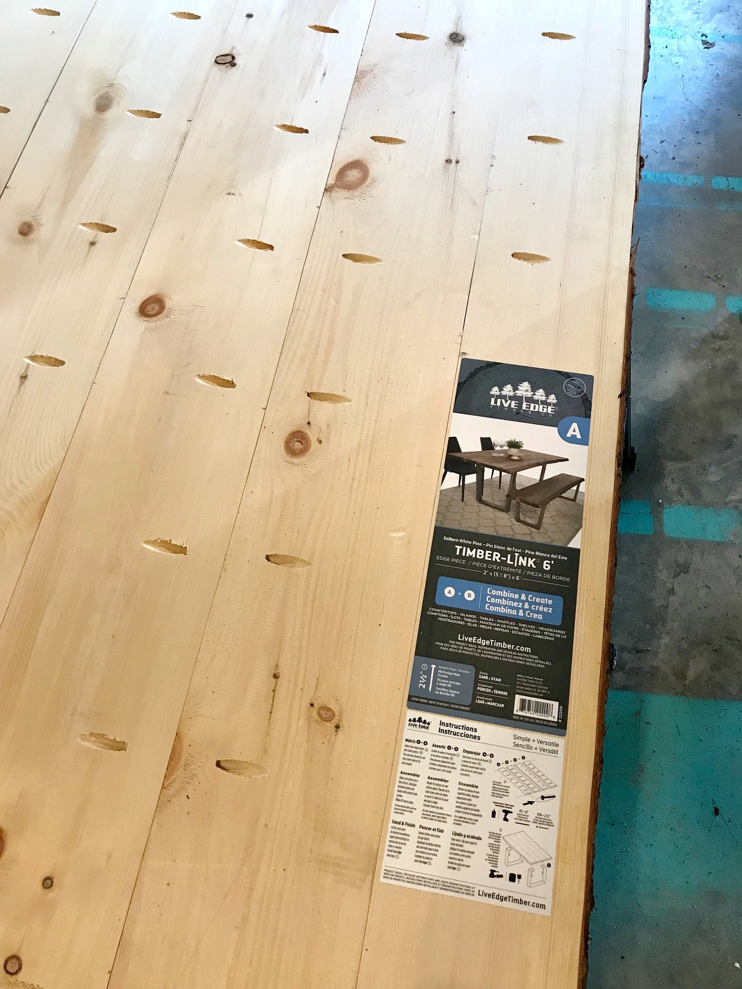DIY Live Edge Table with Welded Chain Legs | Dans le Lakehouse