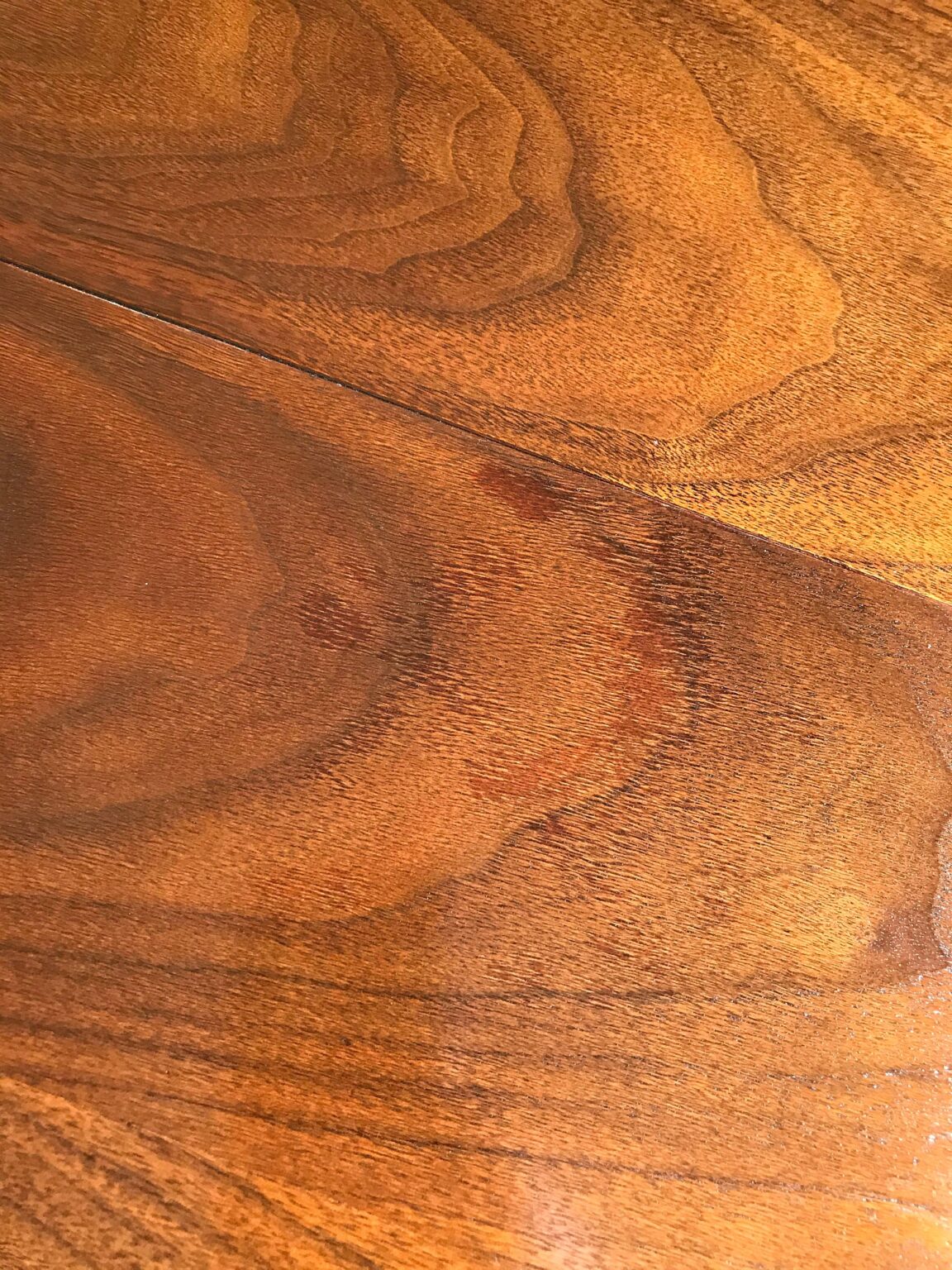 Does Restor-A-Finish Really Work? Retro Table & Chairs Makeover! | Dans ...